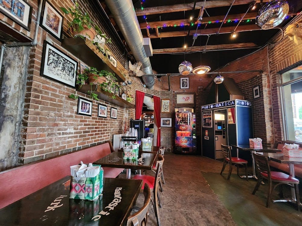 Betelgeuse Betelgeuse - Visit Greater Houston